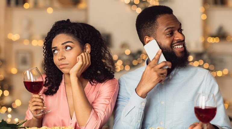 Meet Cute or Meet Cringe? The Most Awkward First Dates You've Ever ...